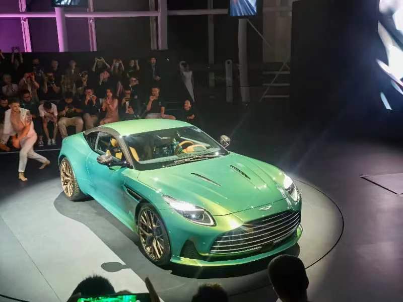 阿斯顿·马丁DB12中国首发 售251.8万_汽车产经网