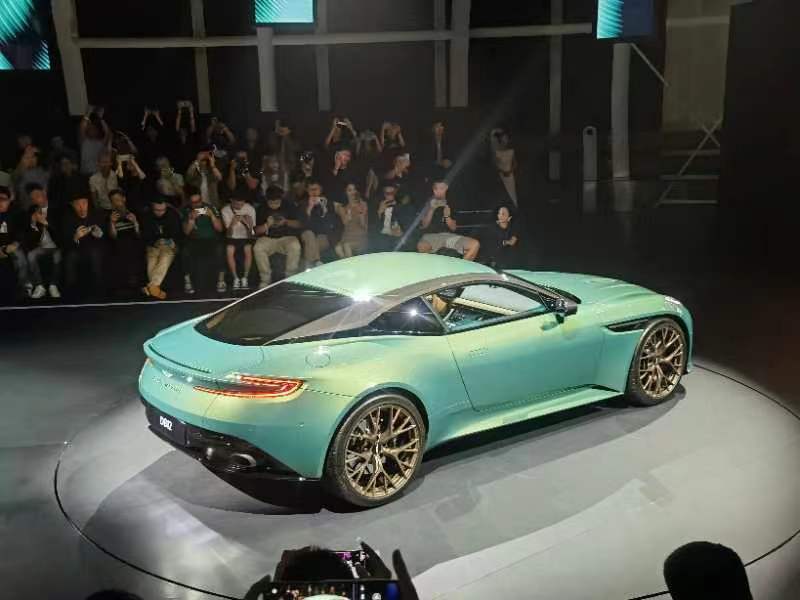 阿斯顿·马丁DB12中国首发 售251.8万_易车