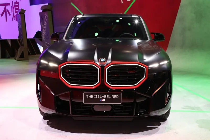 宝马XM 50e/Label Red限量版开启预售 预售价150万元起_易车