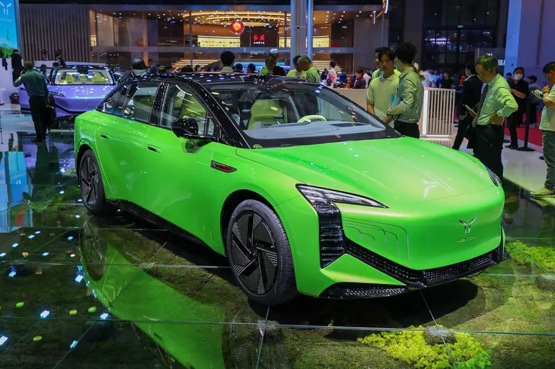 红旗E001内饰官图 将11月上市/最大续航800km_易车