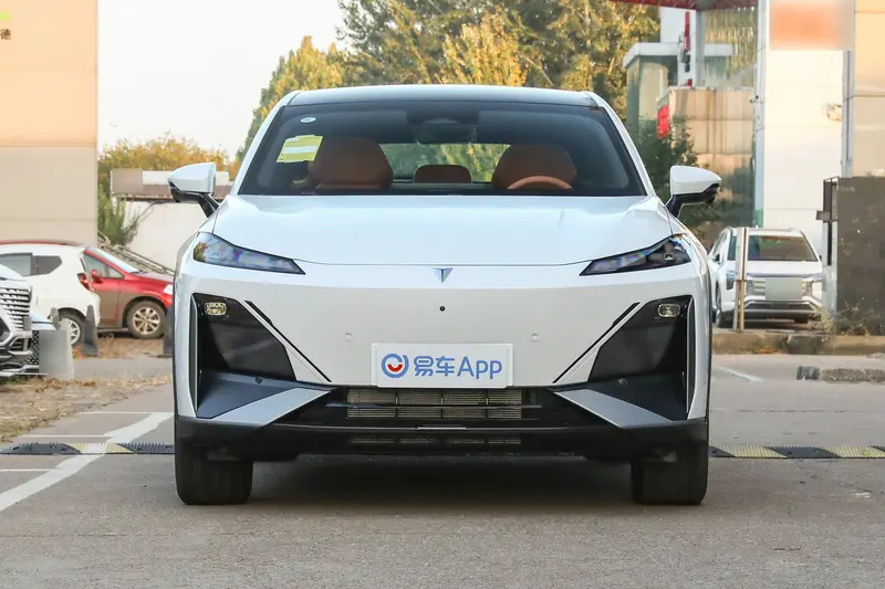 深蓝S7i/SL03i正式上市 售17.89万元起_易车