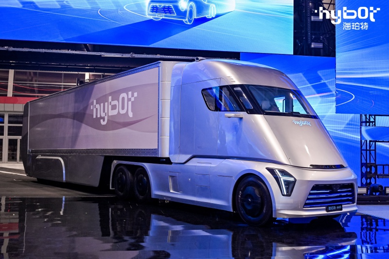 氢能重卡海珀特H49发布：续航超1000km 配高阶智驾_易车
