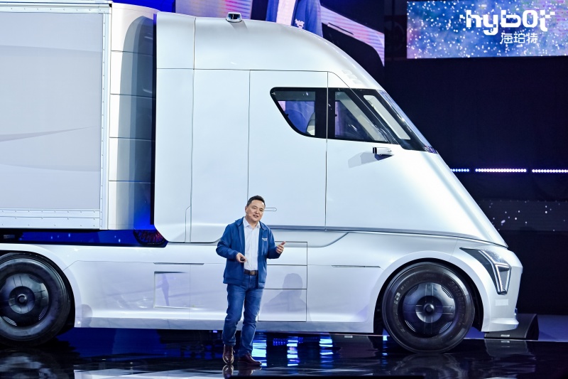 氢能重卡海珀特H49发布：续航超1000km 配高阶智驾_汽车产经网