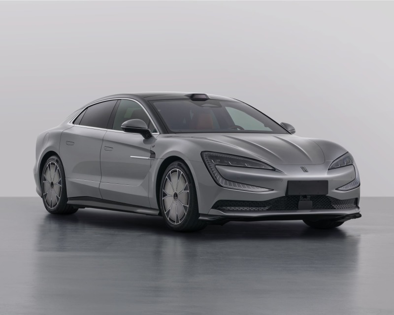 仰望U7申报图 四电机布局/定位百万级新能源旗舰轿车_易车