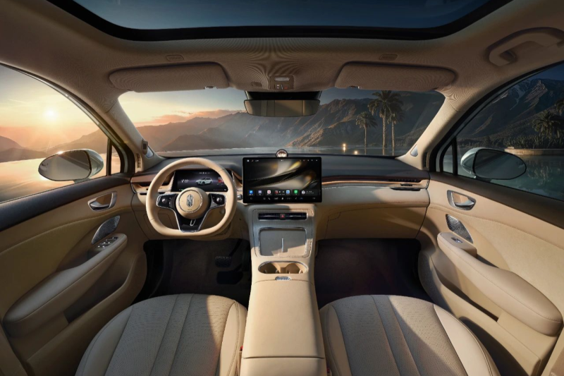 【鸿蒙智行尚界H5最新消息】尚界H5新车资讯_易车