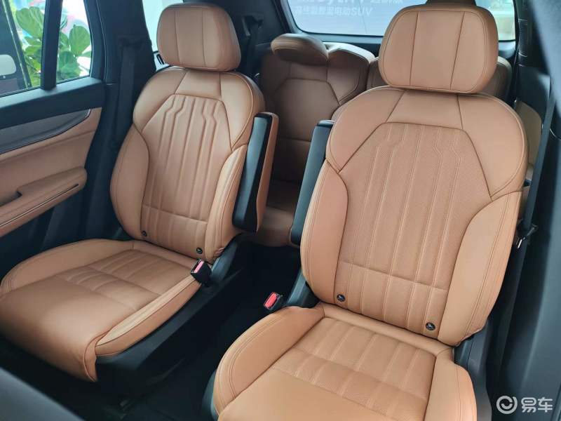 全家出行选车焦虑，不妨来看看领克09EM-P吧_易车