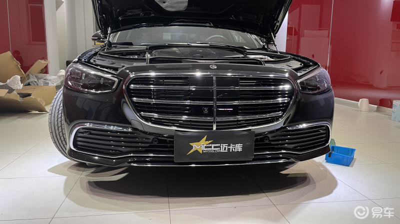 奔驰S400L商务型改装高配四驱版运动包围、侧裙、方向盘_易车