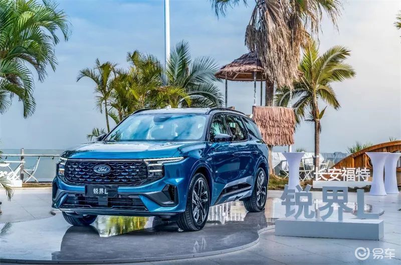锐界L首发亮相！大7座SUV，全家出游就它了！_易车