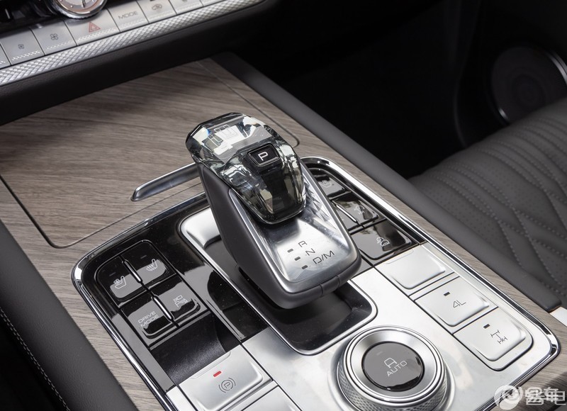 续航110km 长城坦克500Hi4-T正式上市_易车