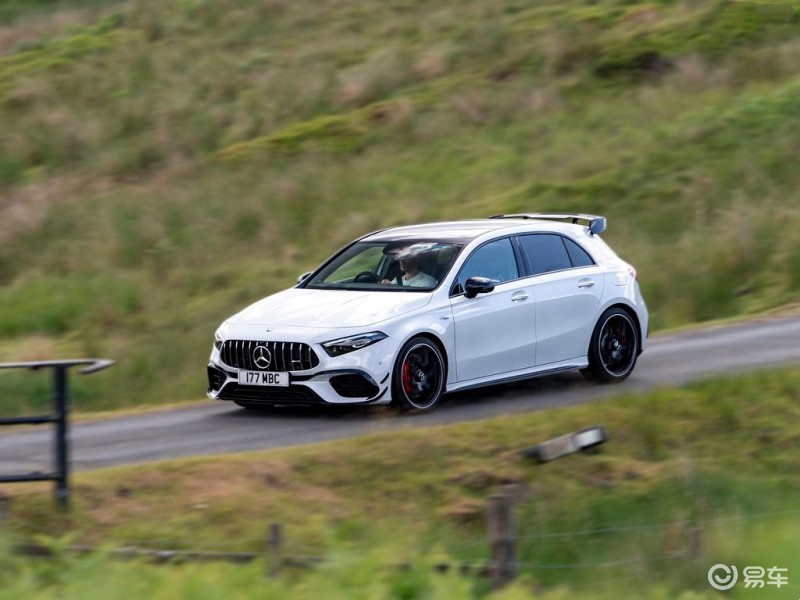 中期改款车型奔驰AMG A45 S官图首发，更时尚运动_易车