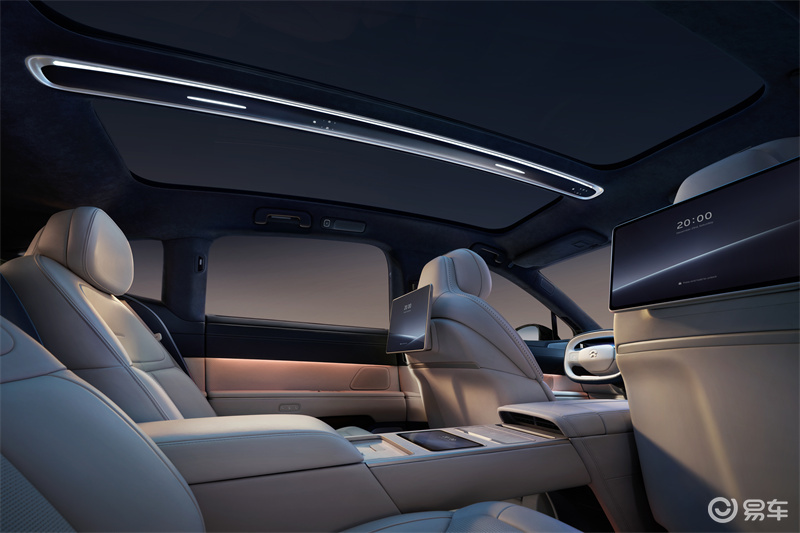 蔚来ET9蔚来首次将线控转向、后轮转向和全主动悬架三大核心硬件系_易车