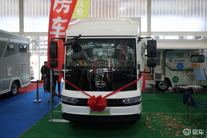 期待已久 基于比亚迪T5DM混动底盘的房车来了_易车