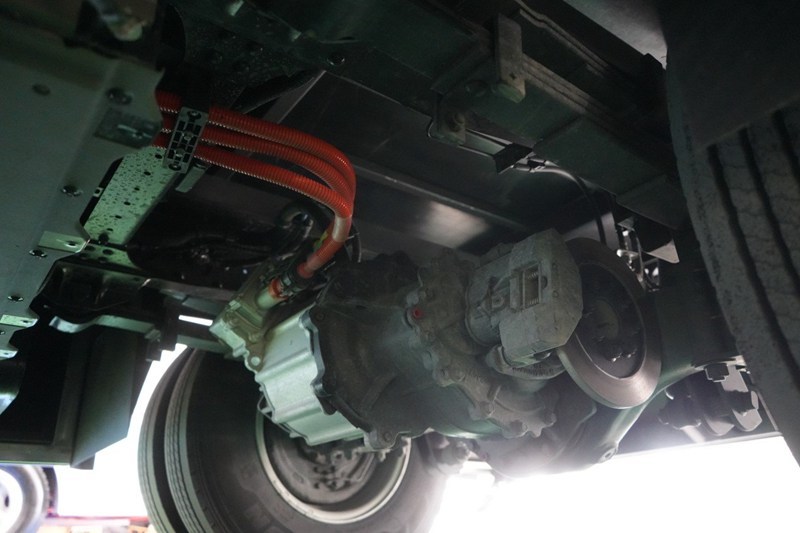 期待已久 基于比亚迪T5DM混动底盘的房车来了_易车