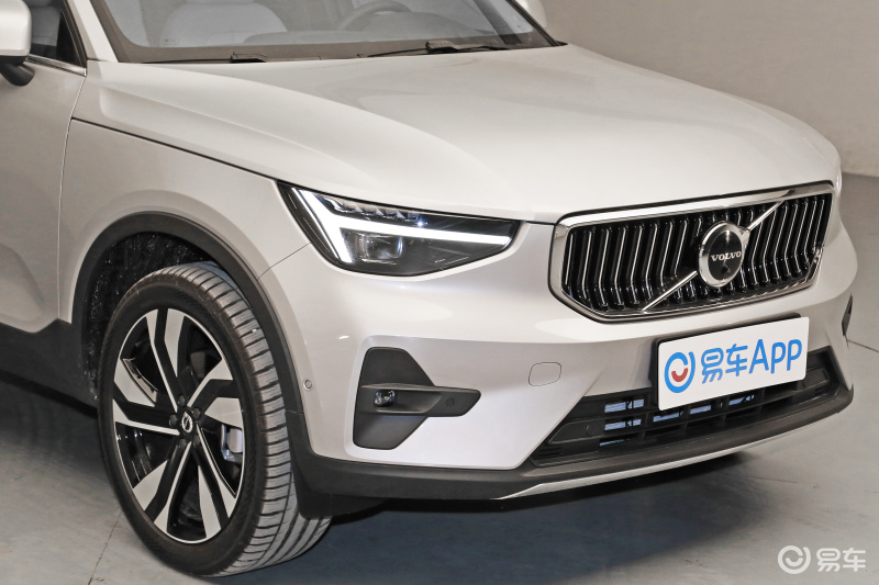 豪华紧凑型SUV优质之选 新款沃尔沃XC40对奥迪Q3/凯迪拉克XT4_易车