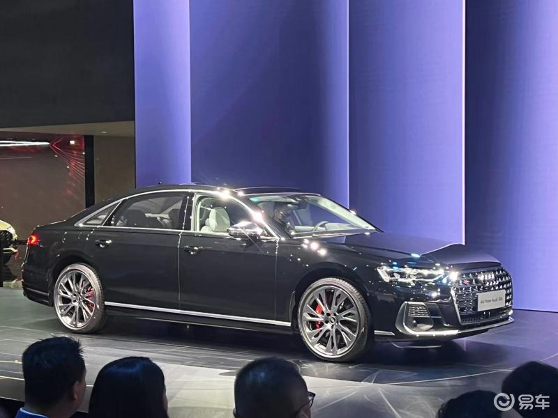 2022成都车展：新款奥迪S8L上市_易车