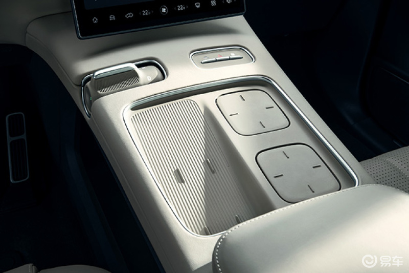 全新蔚来ES8正式上市 售52.8万元起/明年6月开启交付_易车