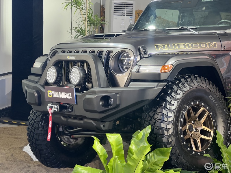 运良版牧马人战马上市 售价69.88万起/基于Jeep牧马人打造_汽车产经网