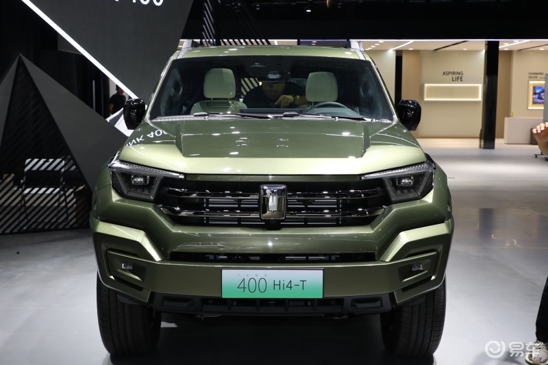 2023上海车展：坦克400 Hi4-T发布并开启预售_汽车产经网