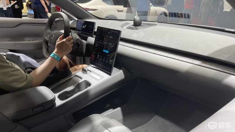 2023上海车展：2023款蔚来ET7售45.80万元起_汽车产经网