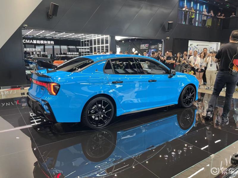 领克03高性能车特别版发布 加入03TCR赛车元素_易车