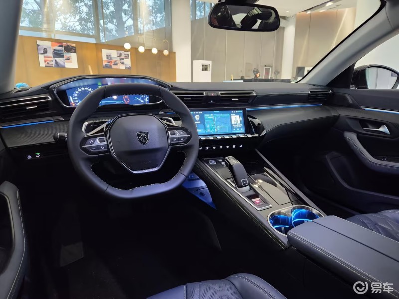 新款东风标致508L实车亮相 8月11日上市_汽车产经网