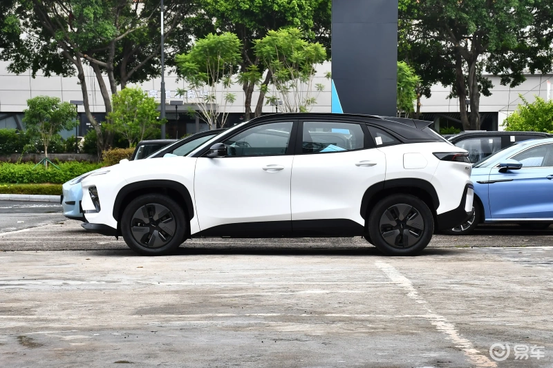 奇瑞eQ7正式开启预售 预售14.39万元起_易车