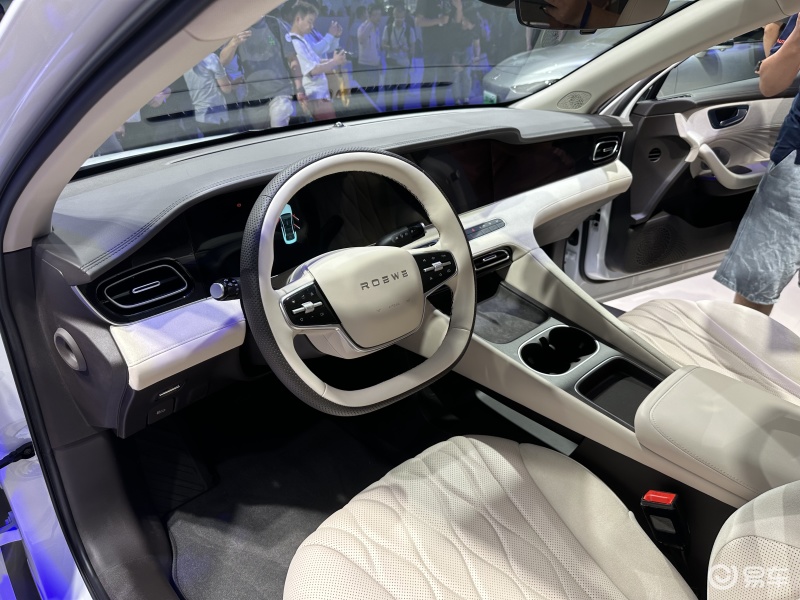 2023成都车展：荣威D7 EV/DMH内饰亮相_易车