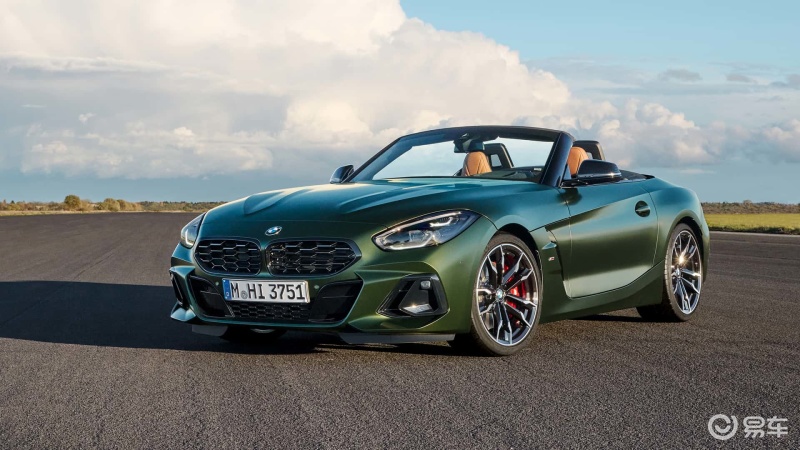 宝马Z4 M40i 6MT车型的官图正式发布 展现原始机械操控感_易车