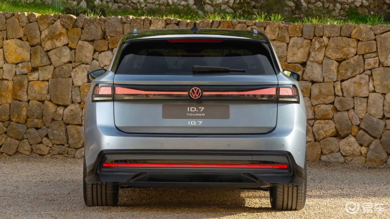 大众ID.7旅行版官图正式发布 品牌旗下首款纯电动旅行车_易车