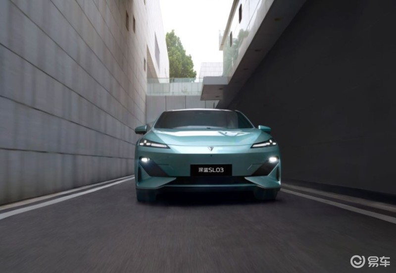 新款深蓝SL03纯电版上市 售15.69万元起_易车