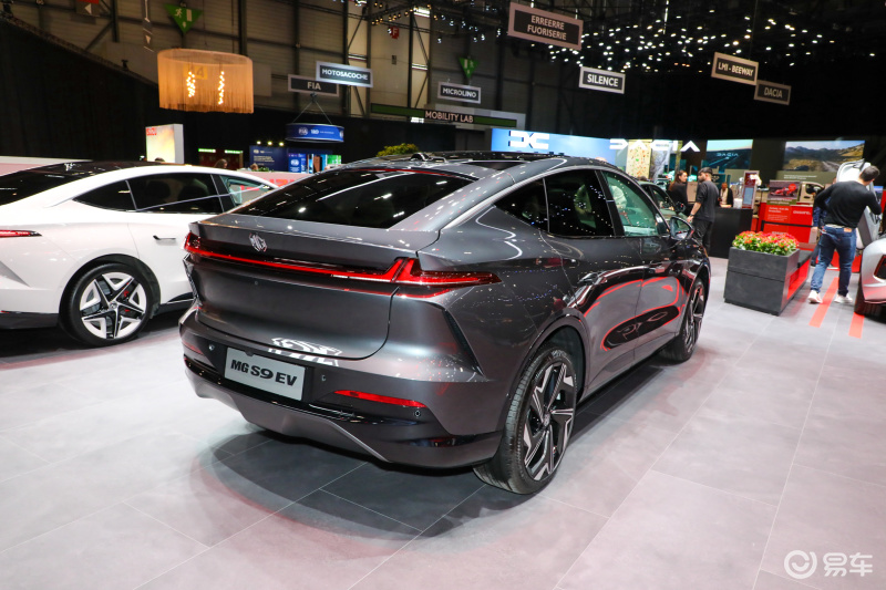 2024日内瓦车展：MG S9 EV亮相_易车