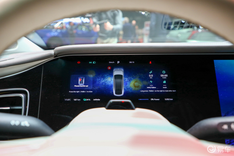 2024日内瓦车展：MG9 EV亮相_易车