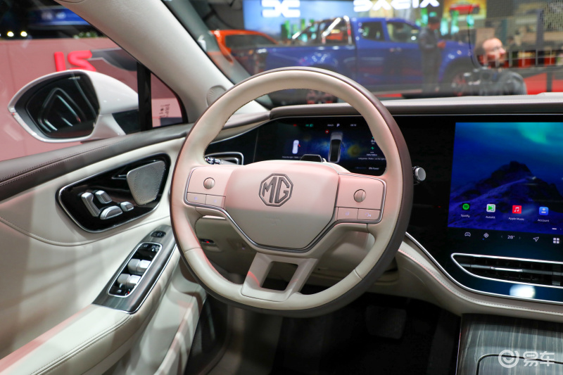 2024日内瓦车展：MG9 EV亮相_易车