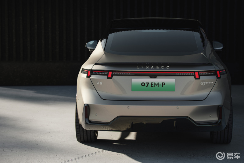 领克07 EM-P最新官图 将于3月8日正式亮相_易车