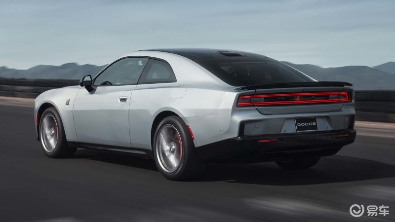 全新道奇Charger系列官图 将推纯电/燃油/双门/四门多种版本_易车