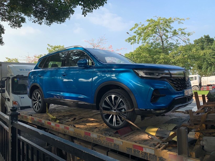 广州车展探馆：荣威新款RX5MAX_易车