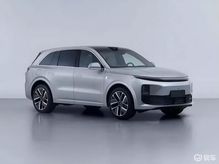 理想L6实车曝光！MEGA同款水泥灰，或定价25万_易车