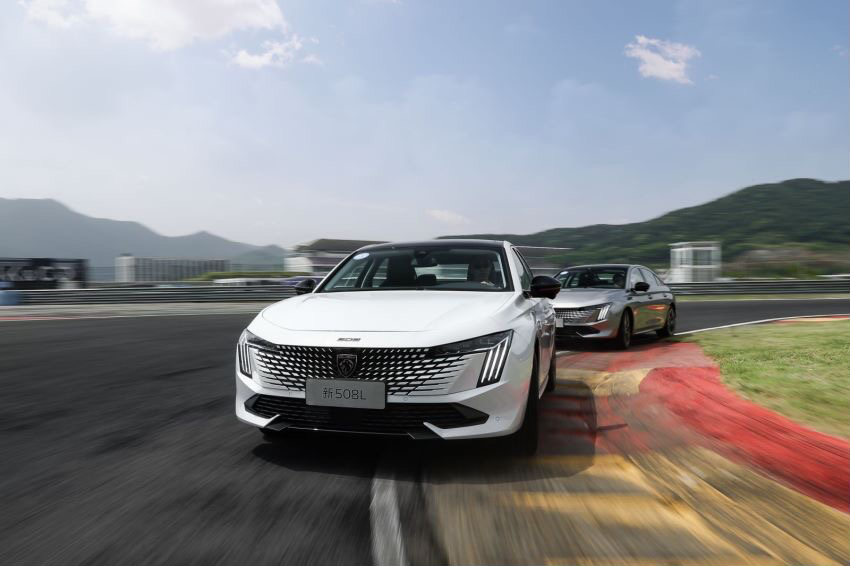 舒适操控+人性关怀“驾控王”新508L还有这些居家属性？_易车