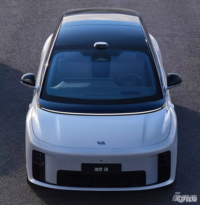 重磅！理想官宣纯电SUV i8，不像MEGA_易车
