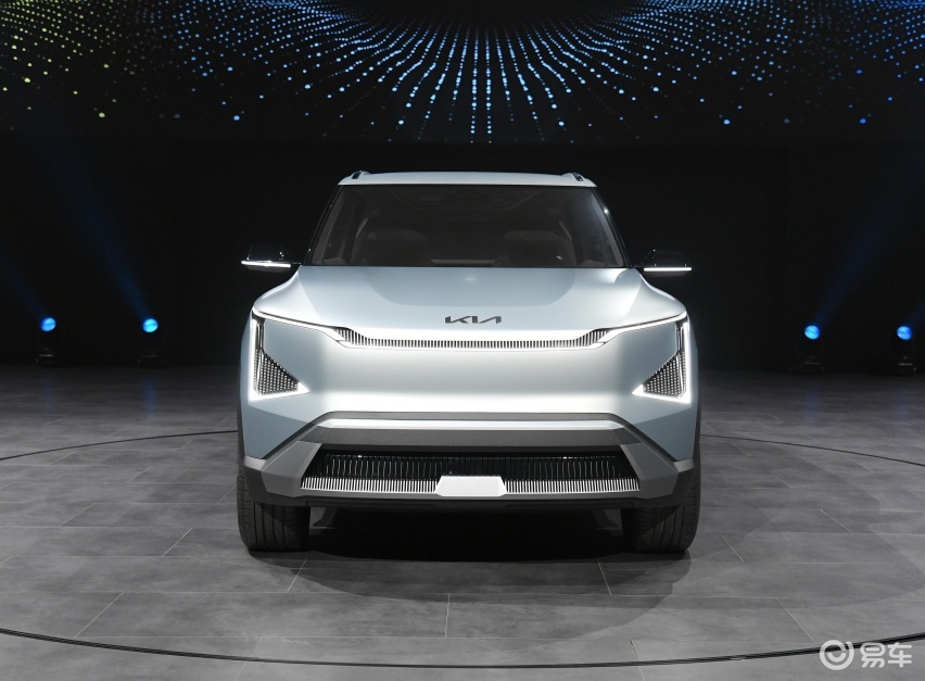 纯电动SUV 起亚EV5量产版将于8月亮相 11月份上市_易车