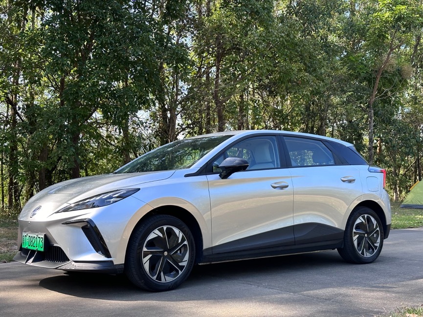 试驾MG4 EV：两厢+后驱，电车也能拥有驾驶乐趣_易车