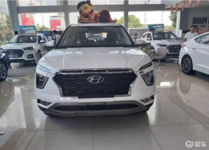 首台2020款现代ix25实车到店！ 配1.5L+CVT_易车