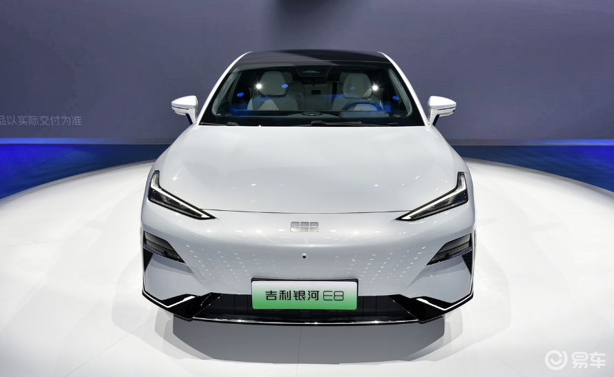 同价位对决，7和8到底谁强？小米SU7 VS 银河E8_易车