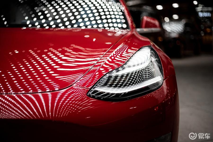 特斯拉抓碰瓷 360°环视摄像头或将成智能汽车的标配_易车