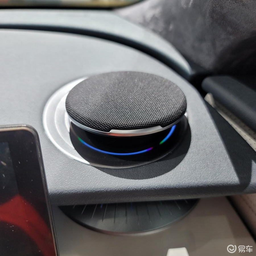 吉利银河E8亮相广州车展，这位新玩家能否颠覆纯电市场_易车