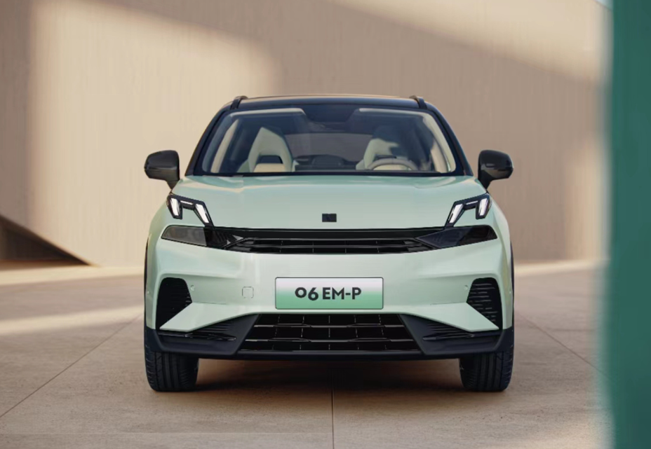 18万你会选它吗？领克06 EM-P官图发布_易车