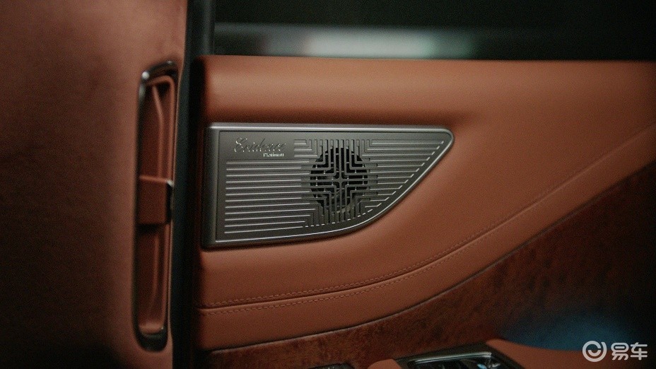 诠释“极境之上”豪华智能享受，仰望U8内饰高端配置齐备_易车
