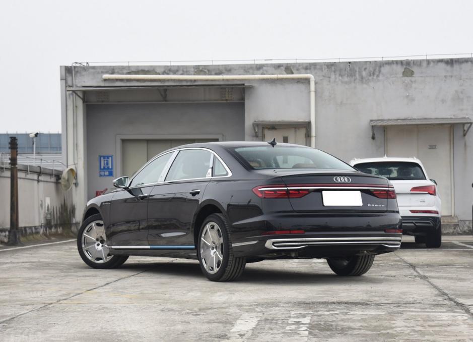奥迪A8L Horch创始人版，豪华旗舰售价破200万_易车