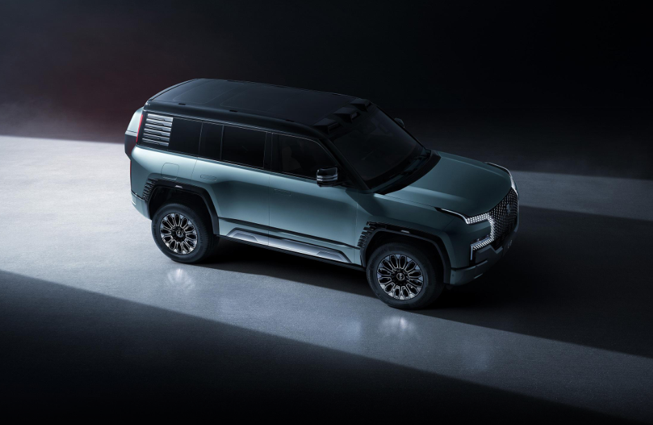 仰望U8预计在8月份正式上市，更多细节曝光！_易车