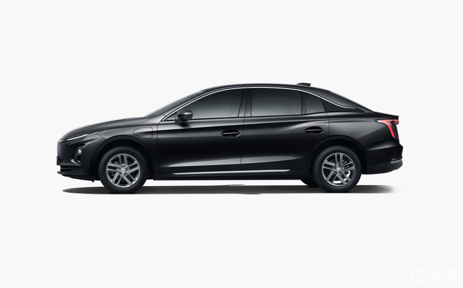 25款红旗E-QM5曝光，换新前脸+怀挡，续航610km_易车